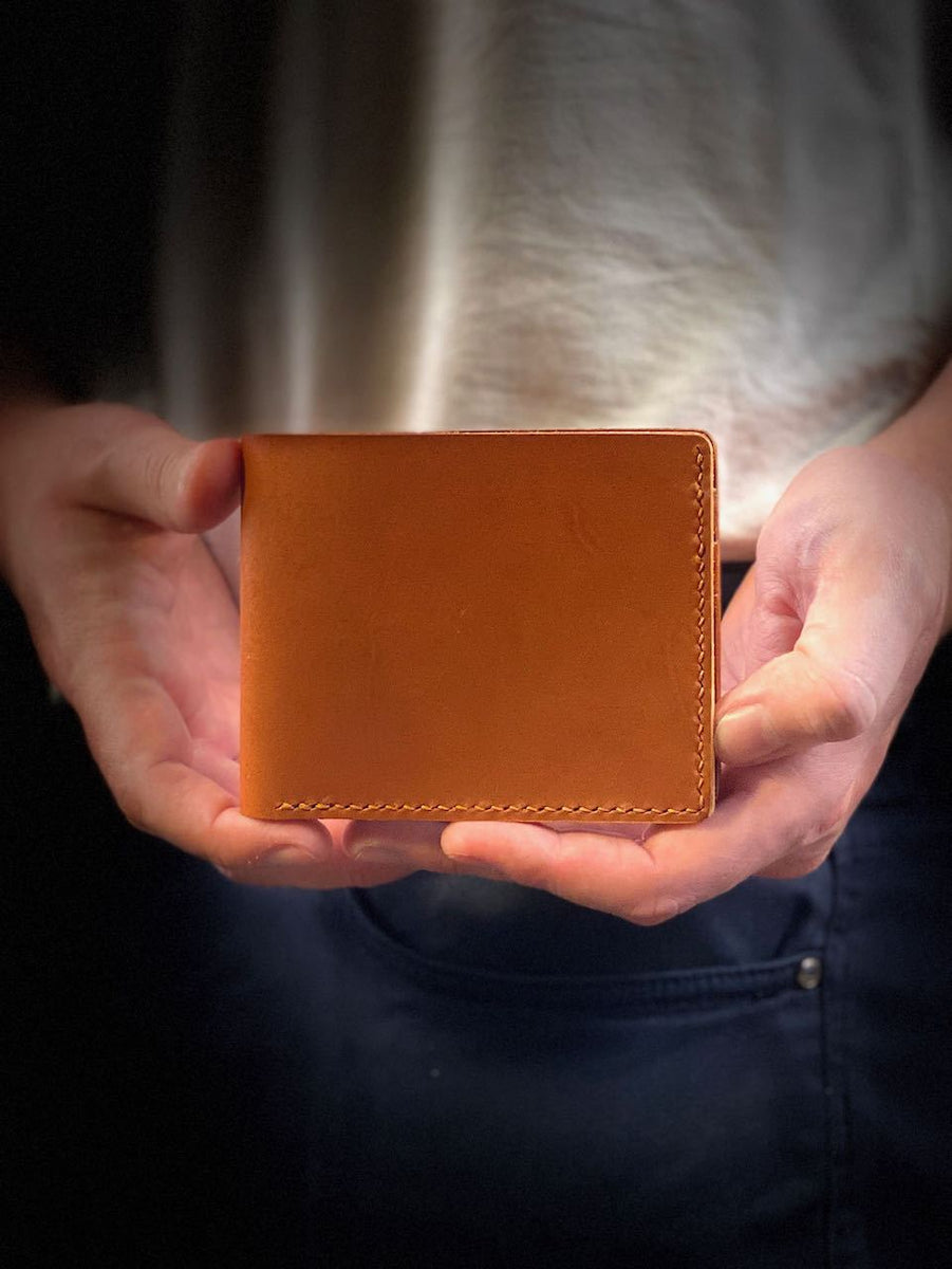 Simple Billfold Wallet with Photo Holder DIY Kit – J Tanner DIY Leather ...